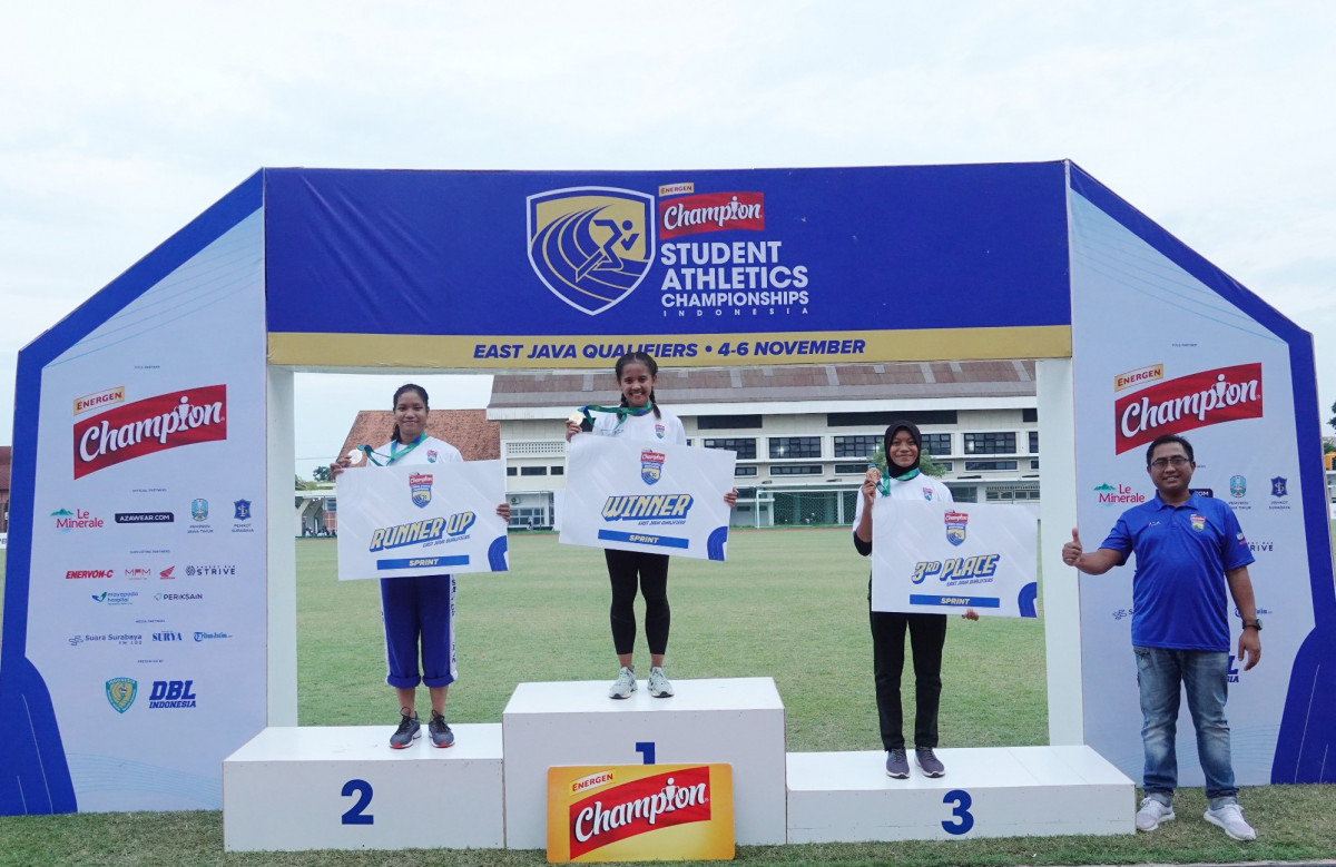 Terpikat di Stadion Gajayana, Dihanis Arsita Kini Jatuh Cinta dengan ... Terpikat di Stadion Gajayana, Dihanis Arsita Kini Jatuh Cinta dengan ...